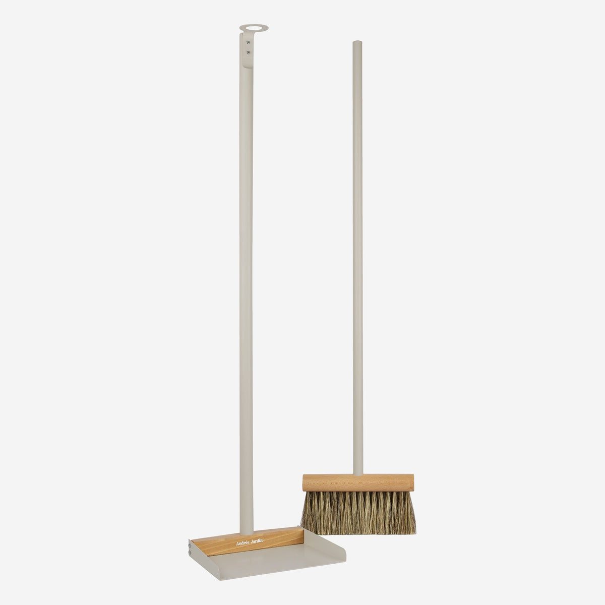 Clynk Natural long handled brush & dustpan set - - Andrée Jardin